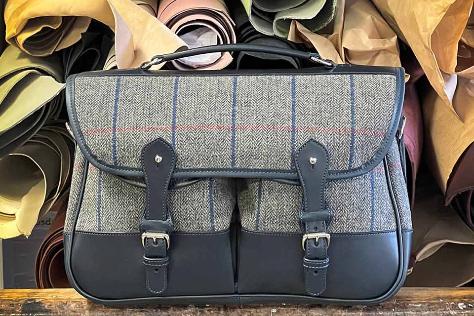 Tusting Canvas Clipper Relaxed Briefcase - Large