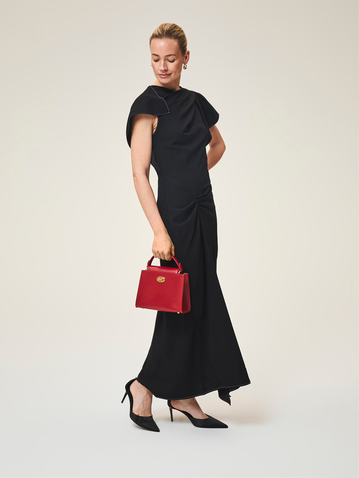 Tusting Clara Leather Top Handle Handbag