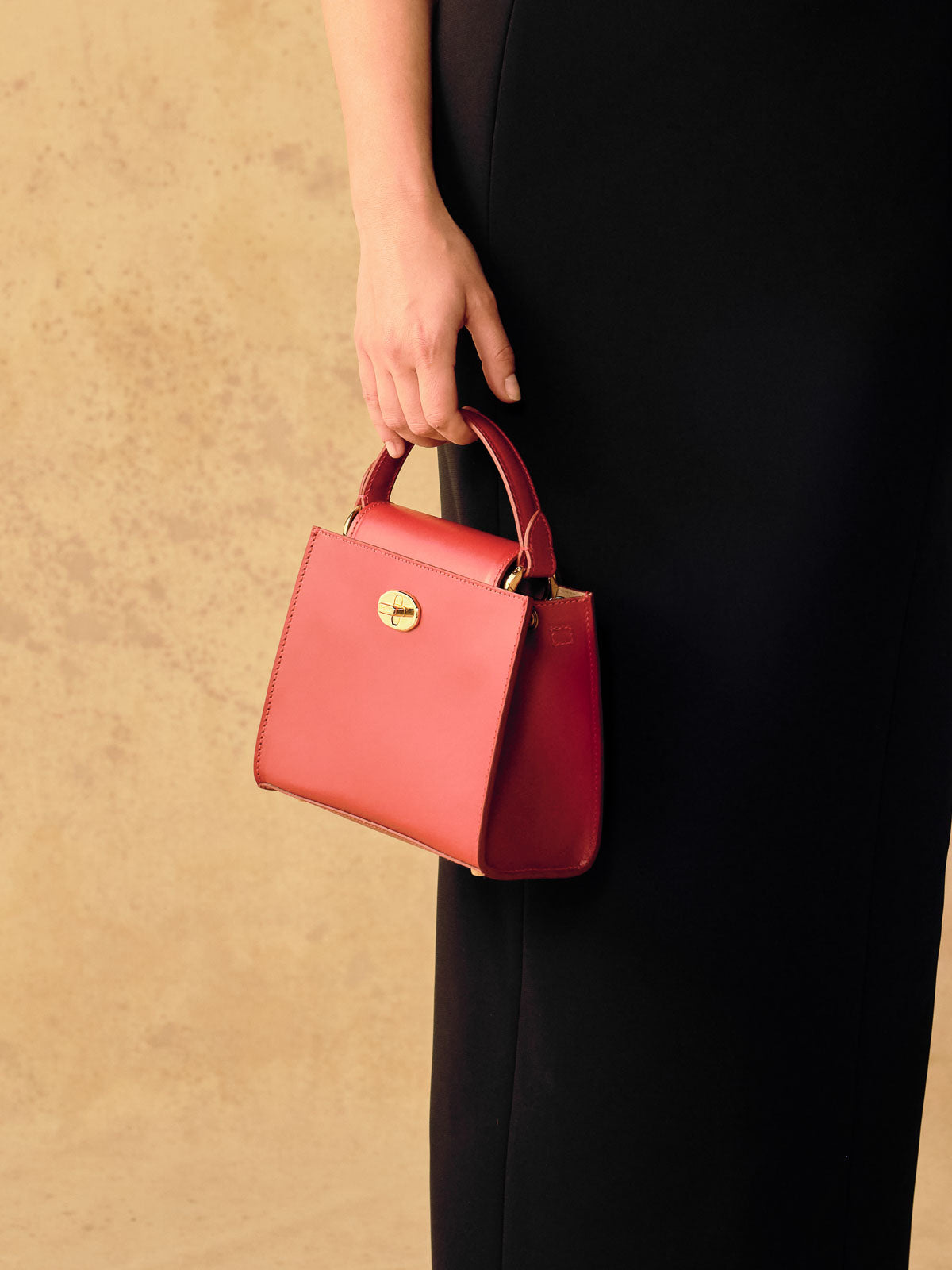 Tusting Clara Leather Top Handle Handbag