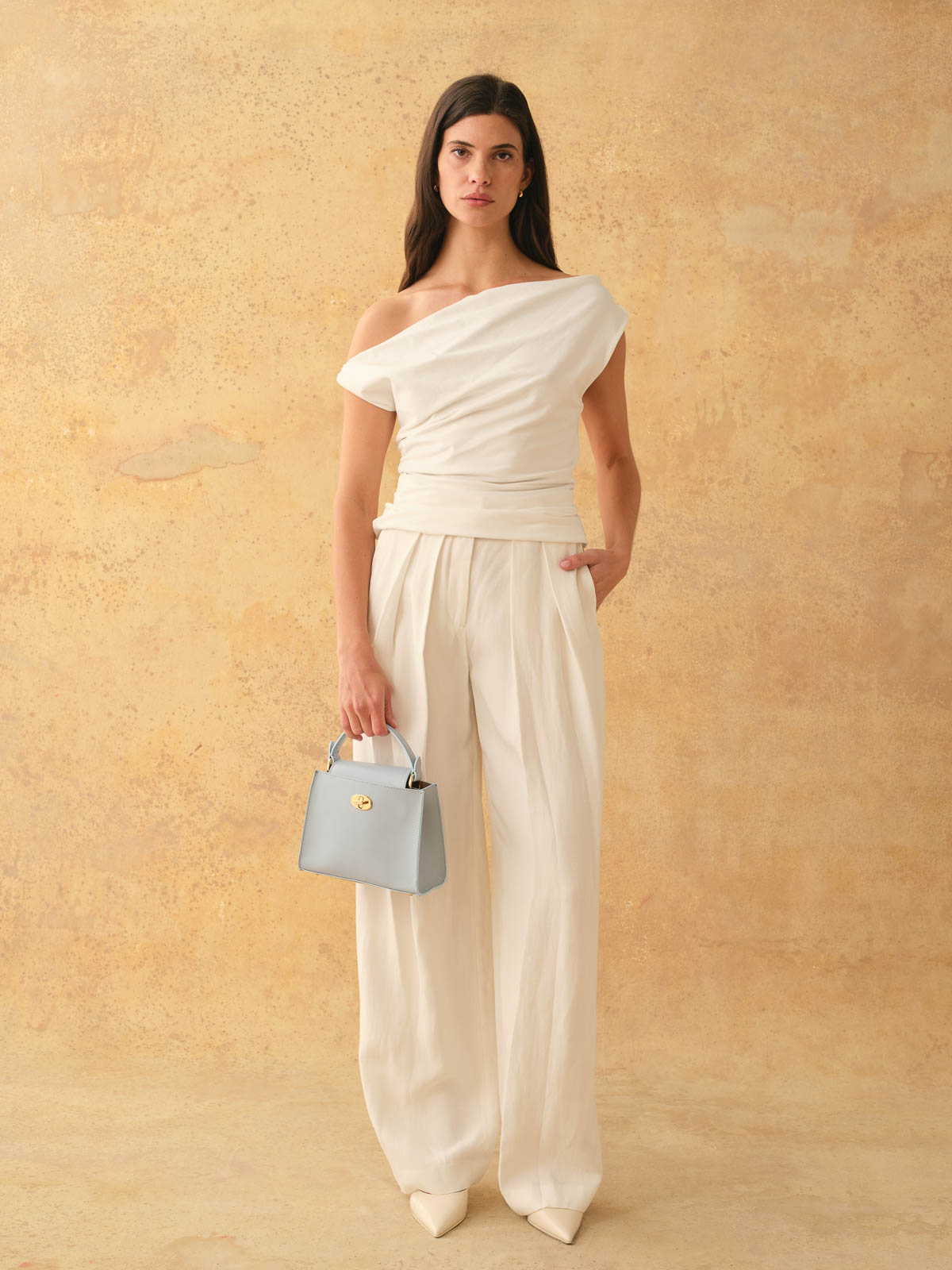 Tusting Clara Leather Top Handle Handbag