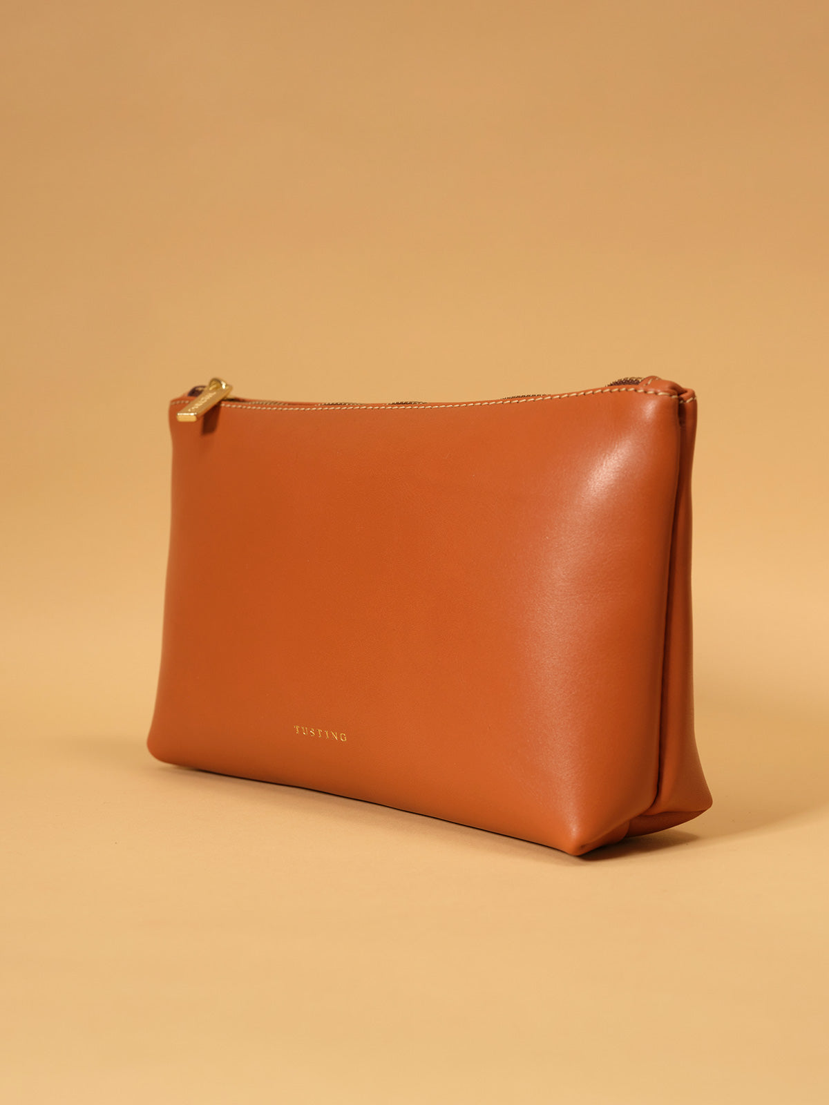 Leather Makeup Bag and Toiletry Pouch | Tusting