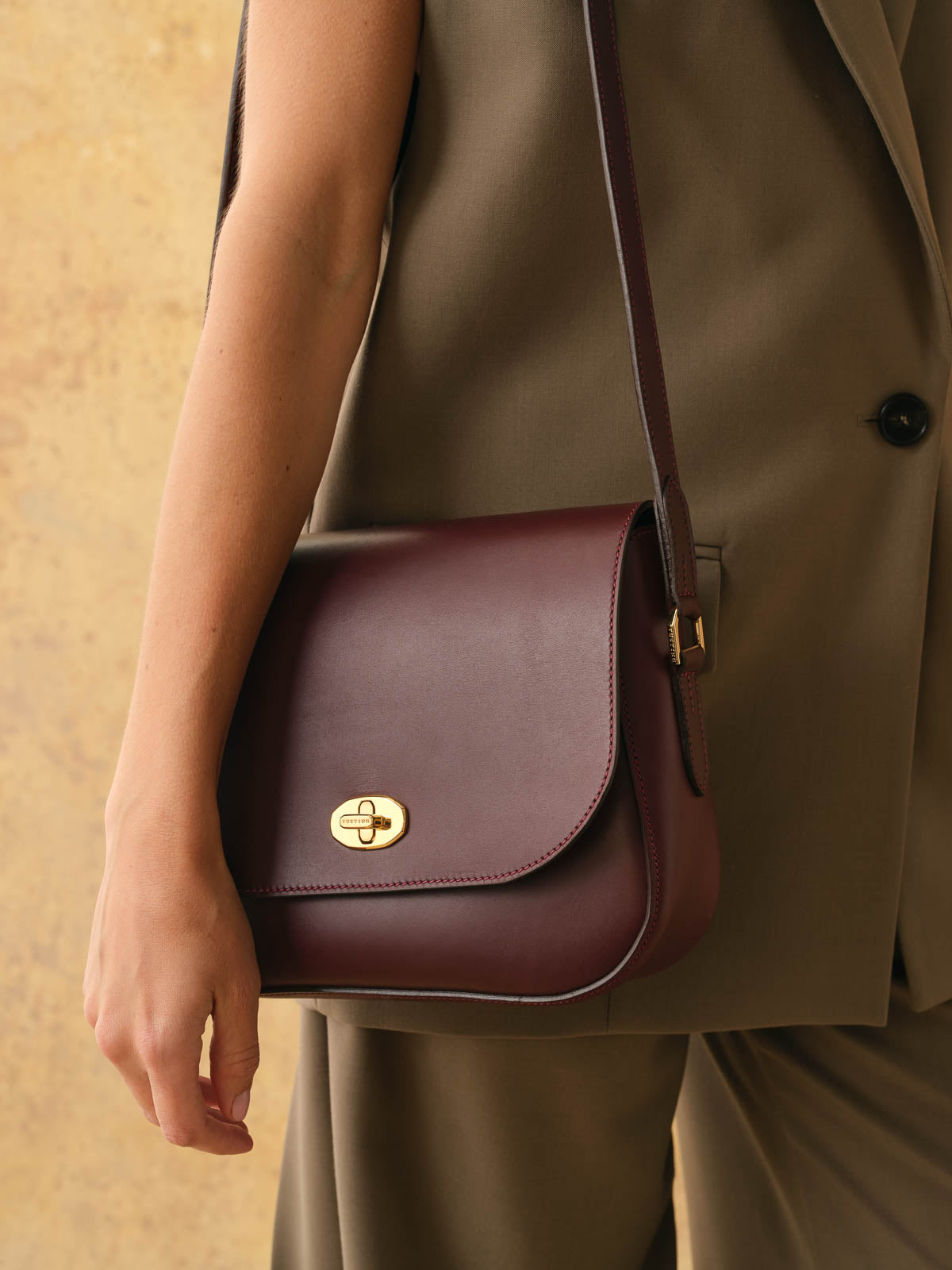 Tusting Darcy Leather Cross-Body Saddlebag Handbag