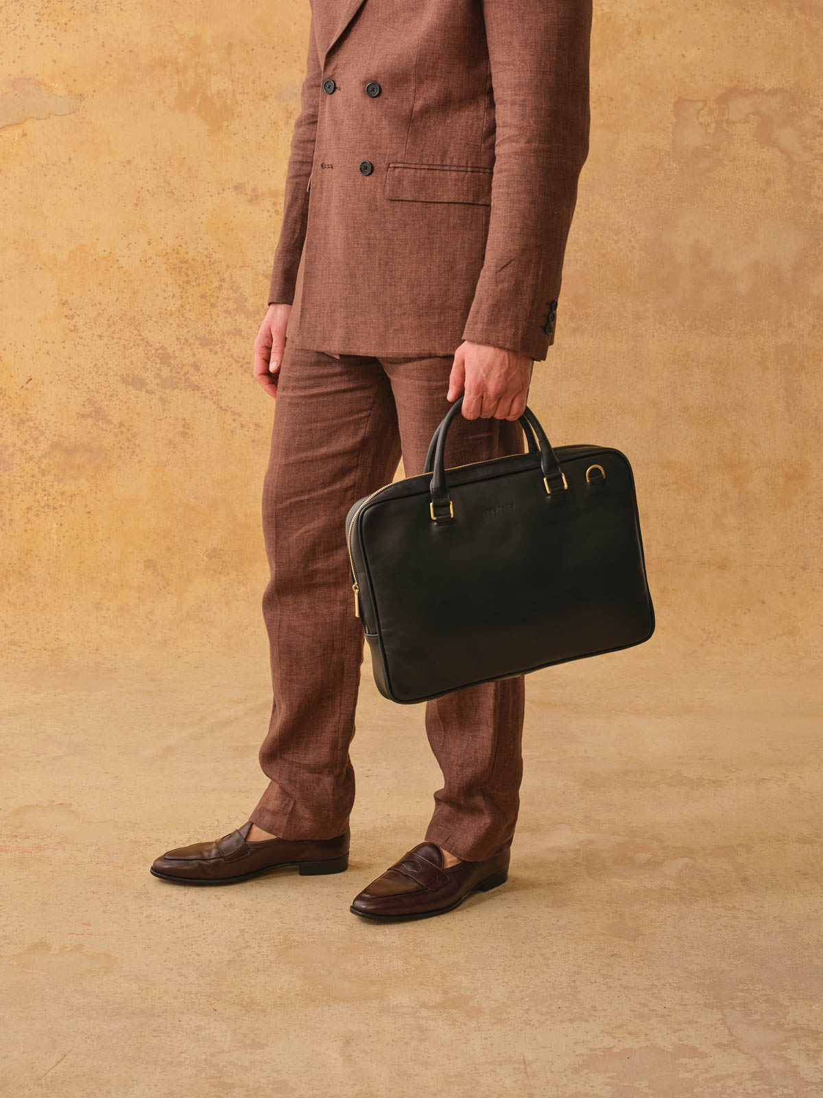 Tusting Fenchurch - Slim Leather Laptop Briefcase