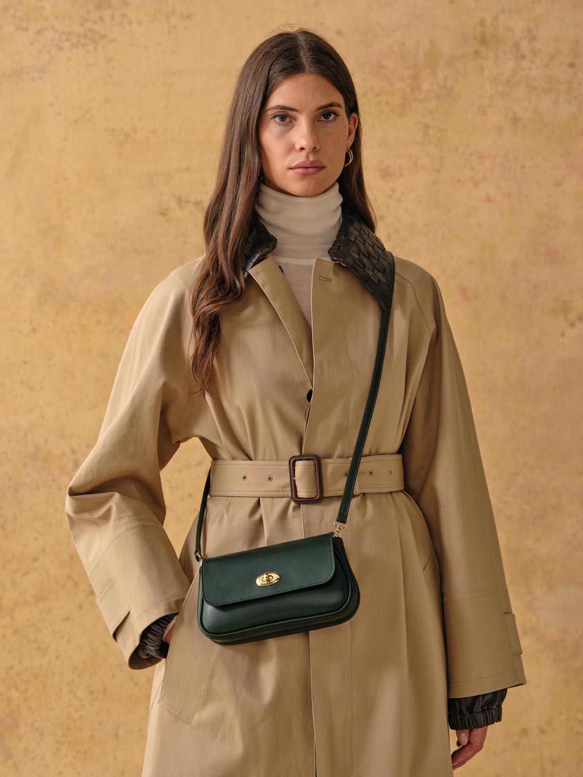 Tusting Hettie Leather Mini Crossbody Clutch Bag