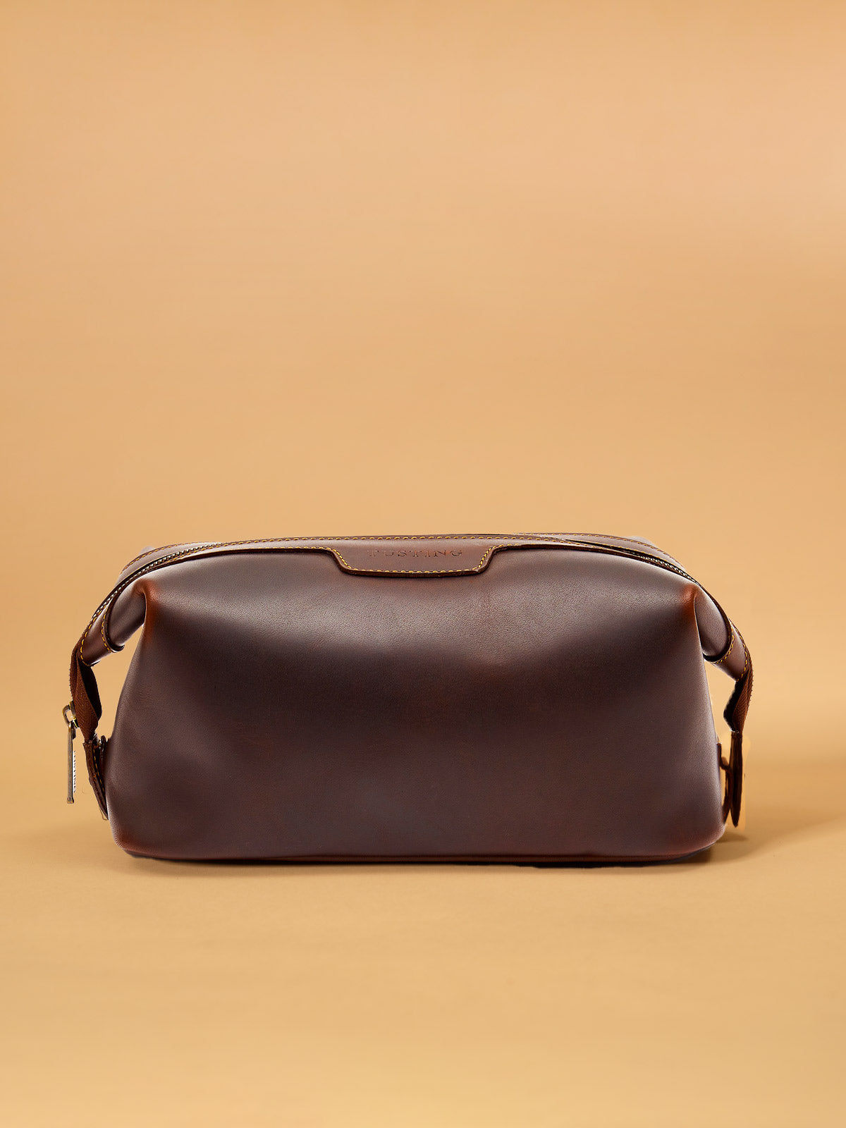 Tusting Horizon Leather Toiletry Dopp Kit Bag