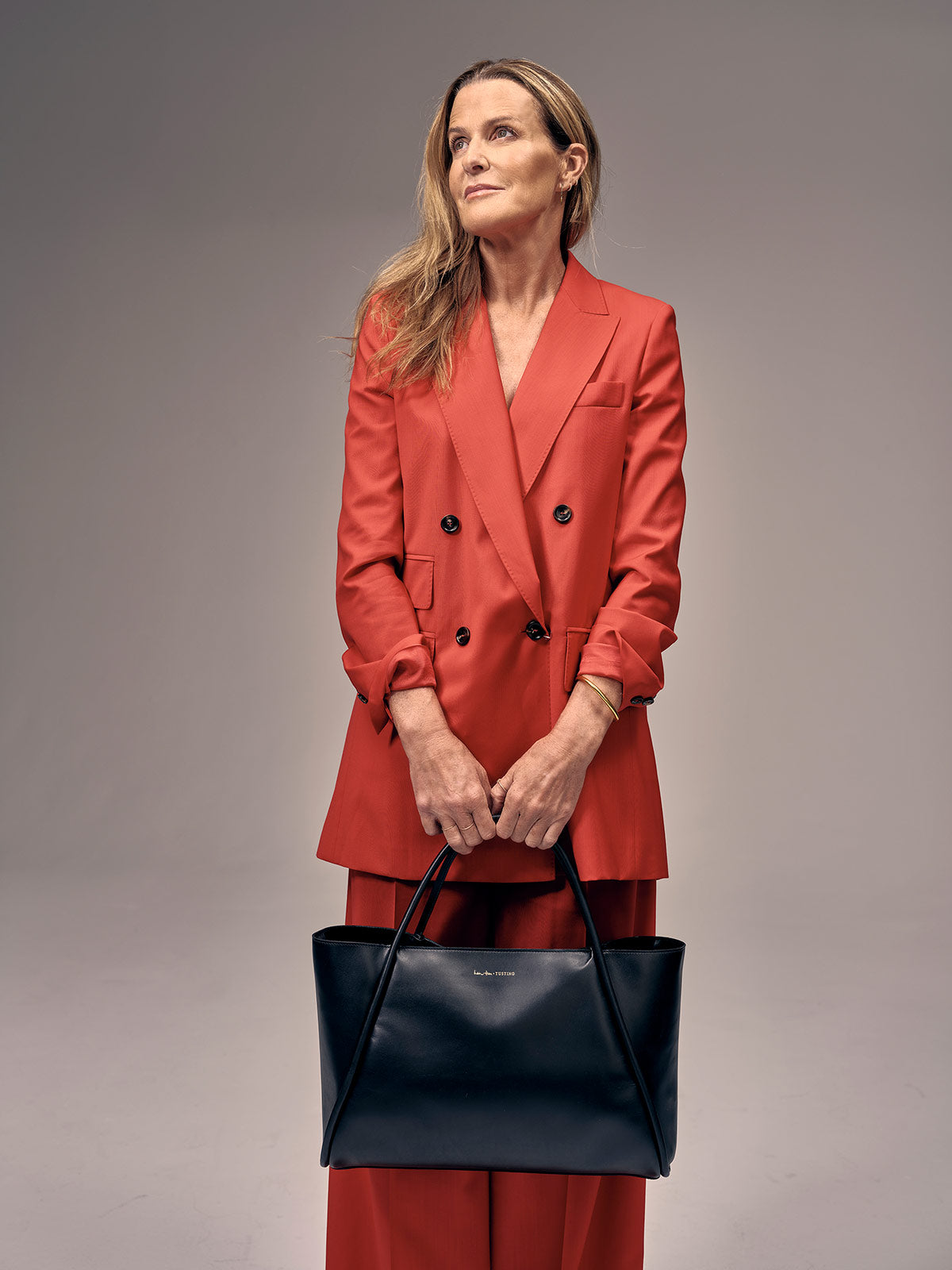 India Hicks Midnight Savannah Leather Tote – Tusting