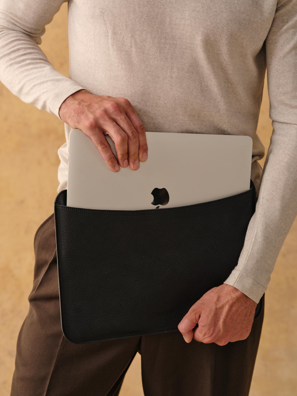 Leather Laptop Sleeve | The Ultimate Luxury Cover | Tusting