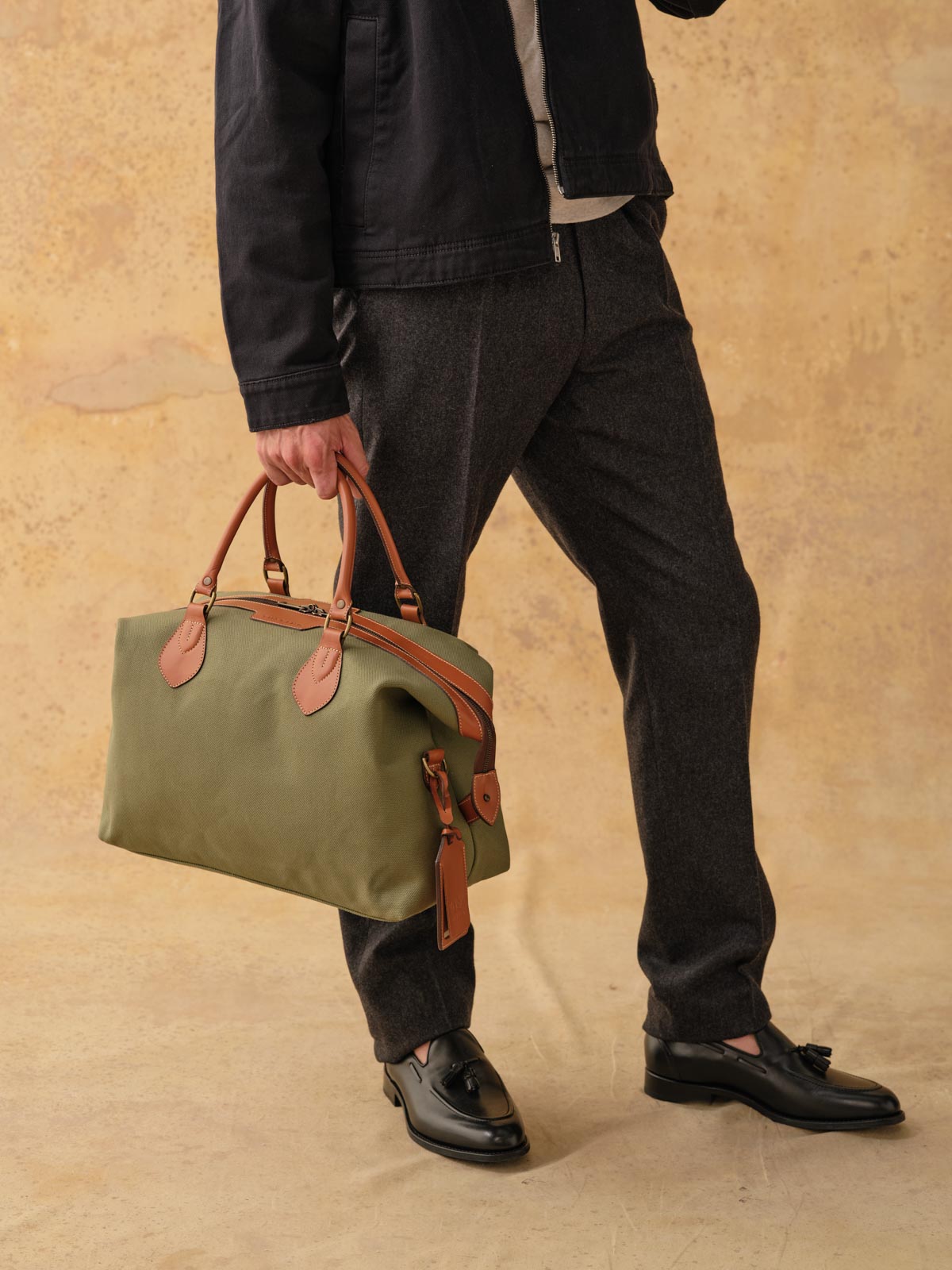 Explorer Canvas and Leather Small Overnight Bag – Tusting