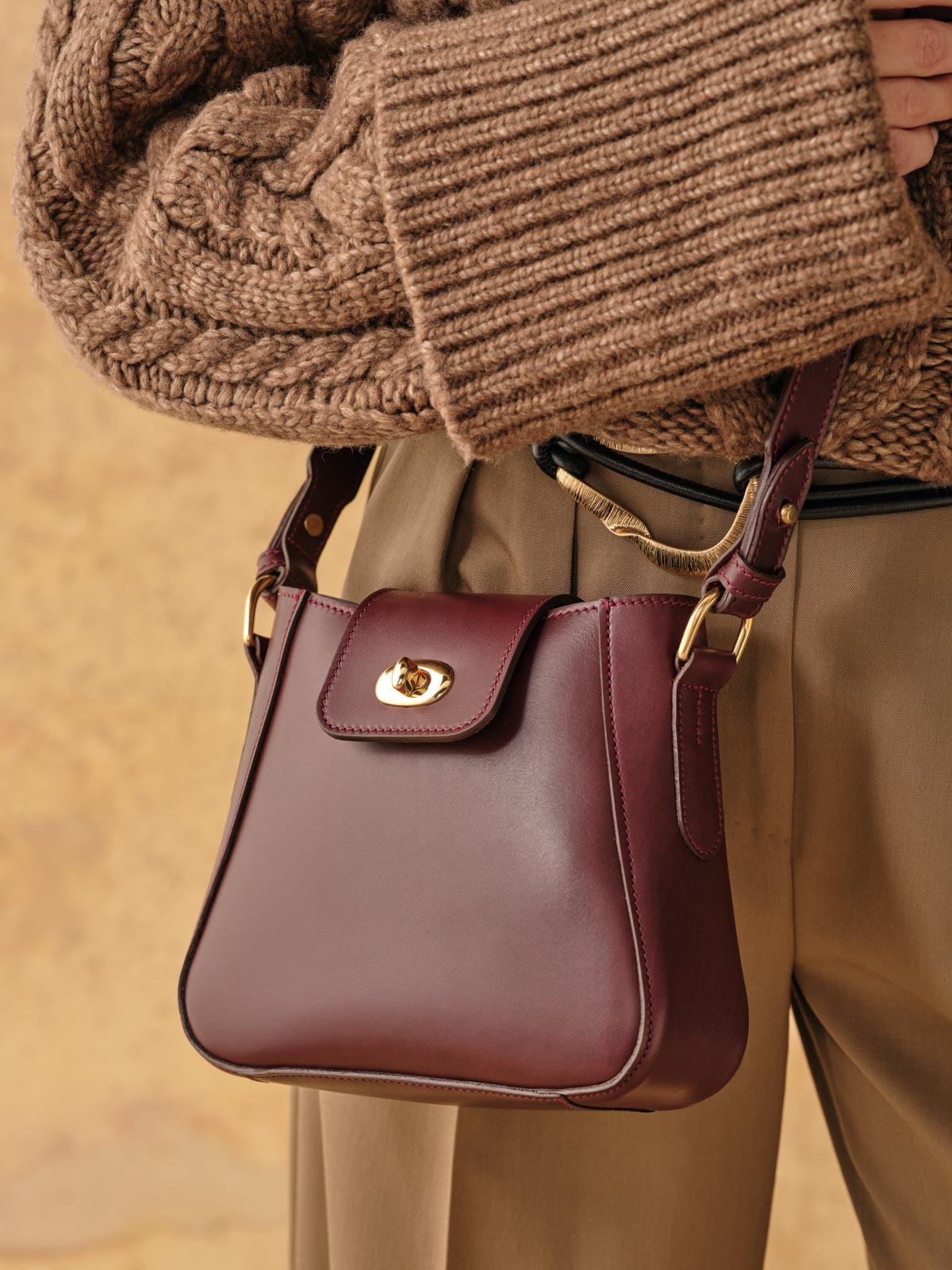 Tusting Mini Hazel Leather Crossbody Shoulder Bag