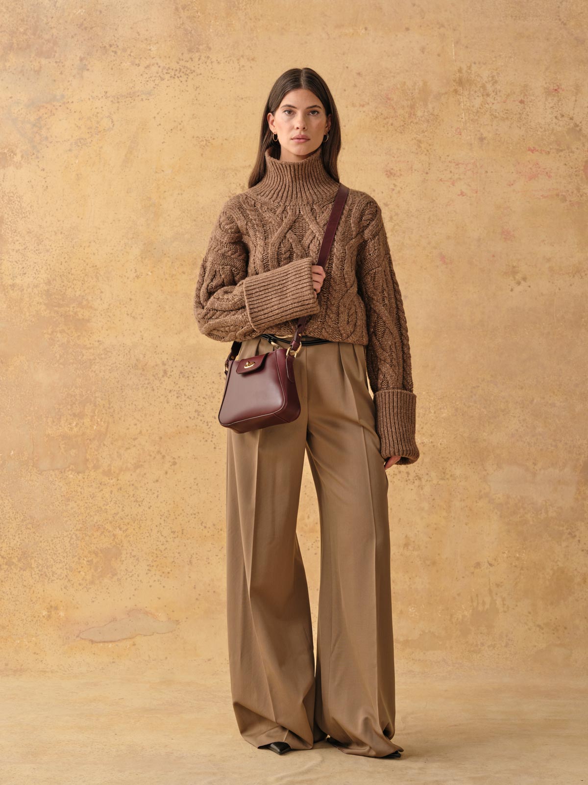 Tusting Mini Hazel Leather Crossbody Shoulder Bag