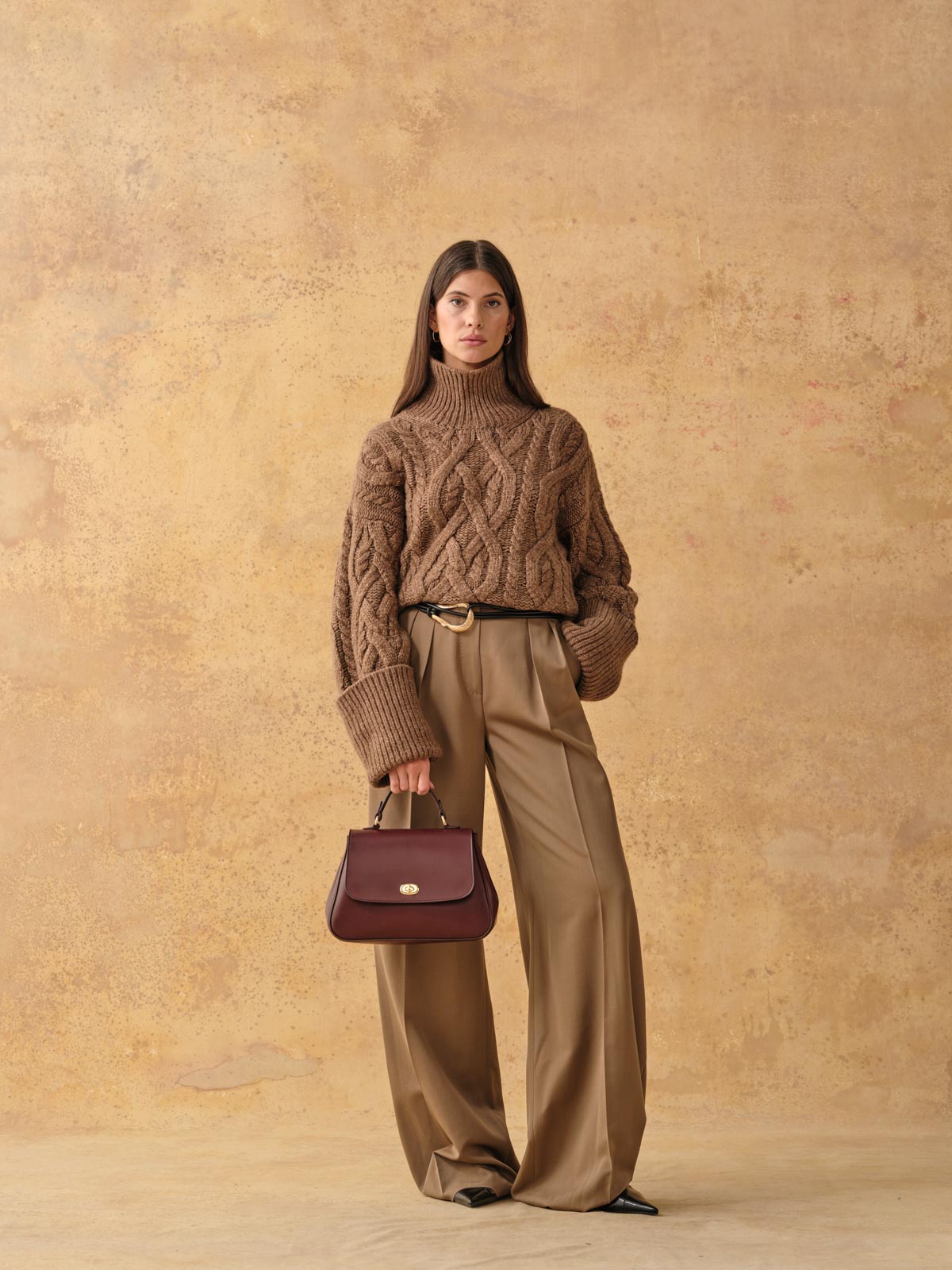 Tusting Holly 1950's Inspired Top Handled Leather Handbag