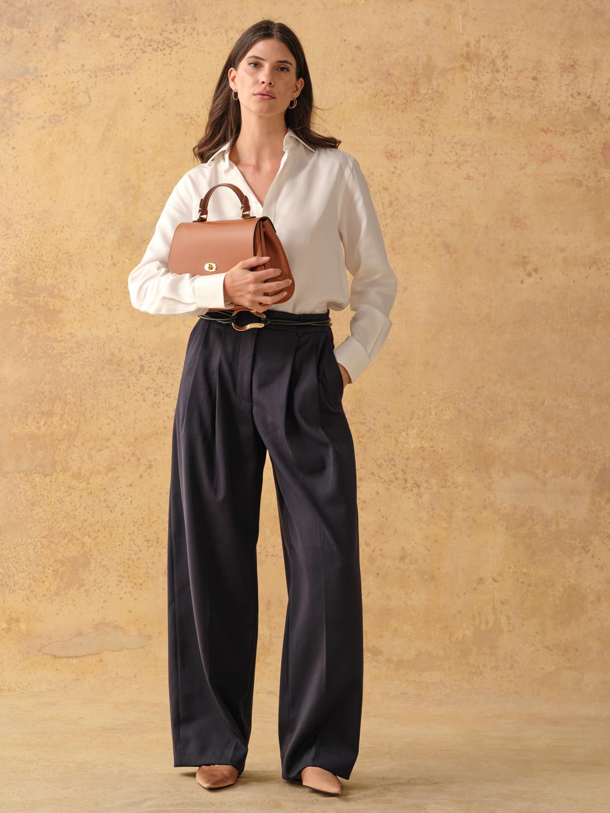 Tusting Holly 1950's Inspired Top Handled Leather Handbag